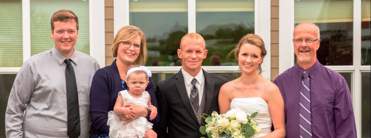Pella Community Hosts a Special New Beginning | WesleyLife